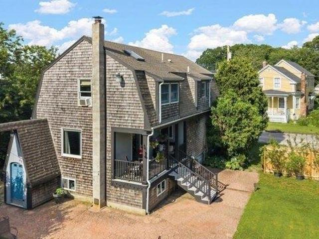house with 3 bedroom, Fairhaven MA ES104760160
