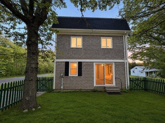 house with 3 bedroom, Fairhaven MA ES104834937