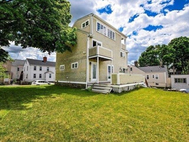house with 3 bedroom, Fairhaven MA ES105402311