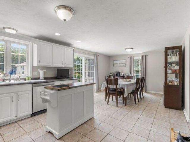 house with 3 bedroom, Fairhaven MA ES105404606