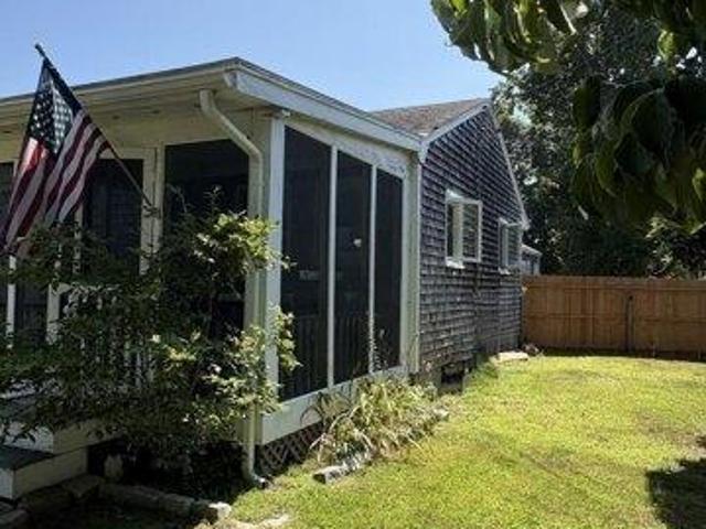 house with 3 bedroom, Fairhaven MA ES105385644