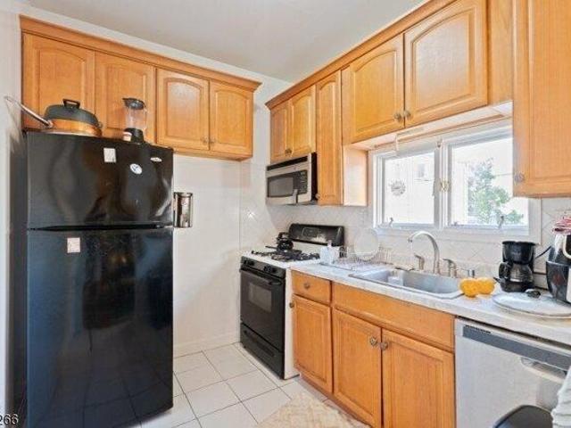 house with 3 bedroom, Fairview NJ ES104788866