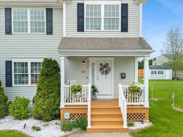 house with 3 bedroom, Fall River MA DLS102409869