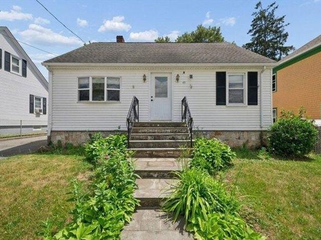 house with 3 bedroom, Fall River MA DS104148132