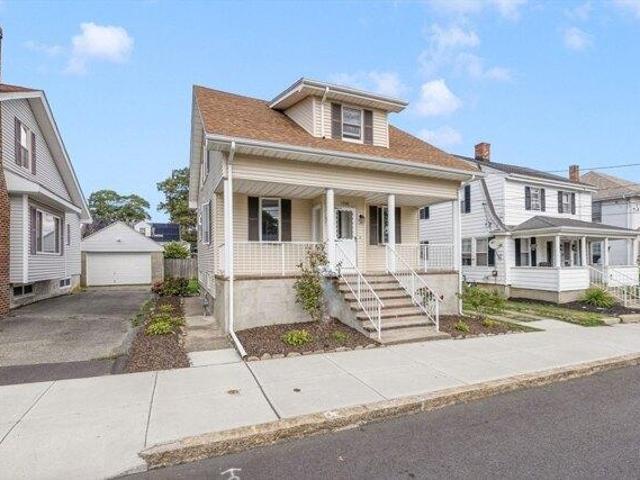 house with 3 bedroom, Fall River MA DS104188515
