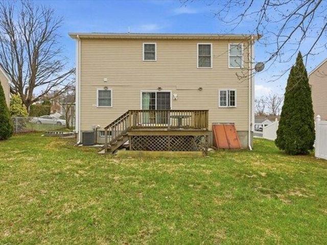 house with 3 bedroom, Fall River MA DS104331759