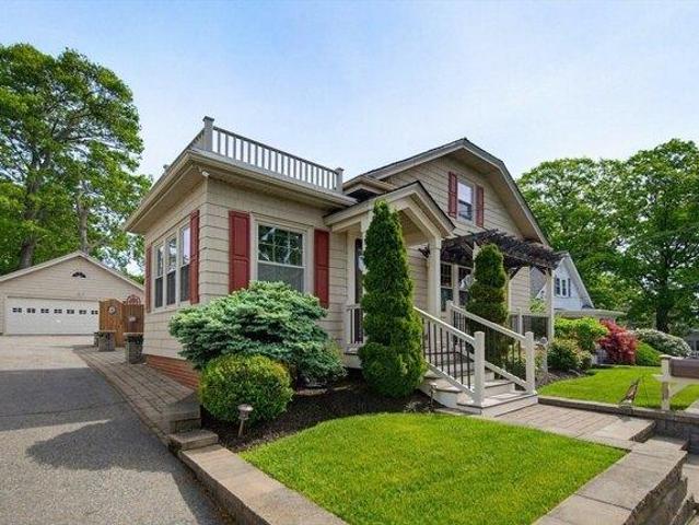 house with 3 bedroom, Fall River MA DS103441164