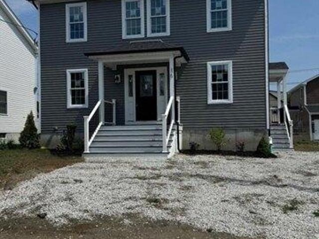 house with 3 bedroom, Fall River MA ES104833734