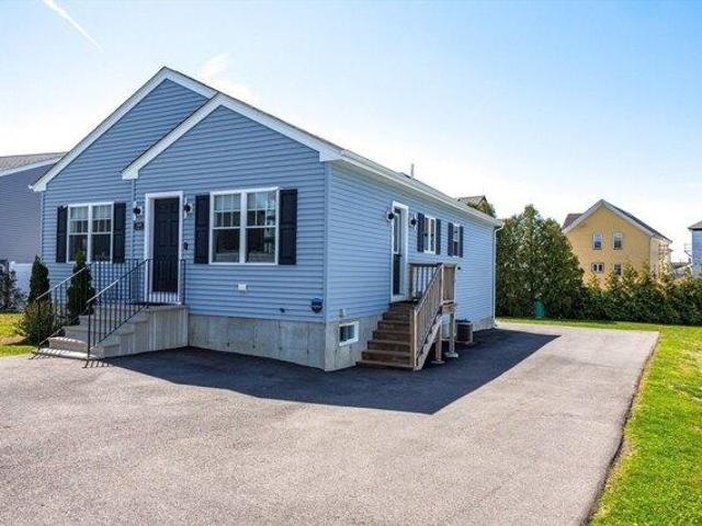 house with 3 bedroom, Fall River MA ES104870218