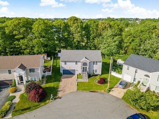 house with 3 bedroom, Fall River MA ES103889716