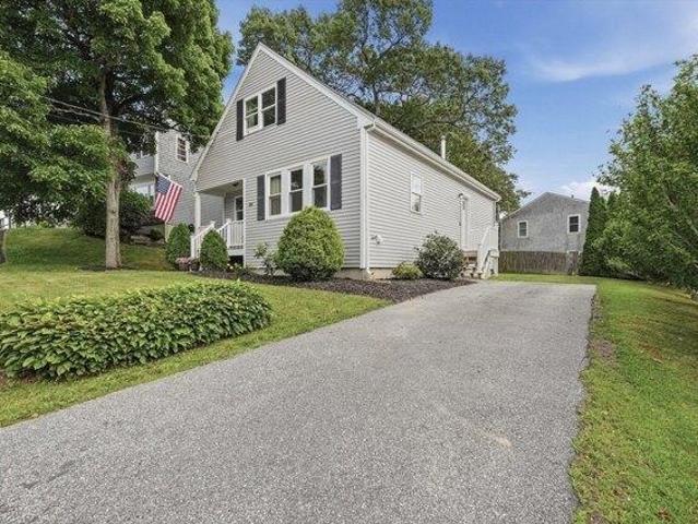 house with 3 bedroom, Fall River MA ES103968423