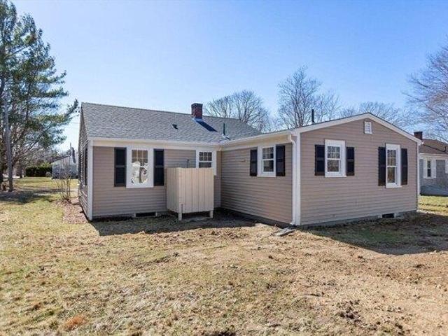 house with 3 bedroom, Falmouth MA DLS101576864