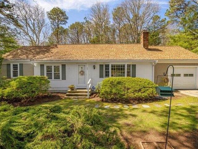 house with 3 bedroom, Falmouth MA DLS102282644