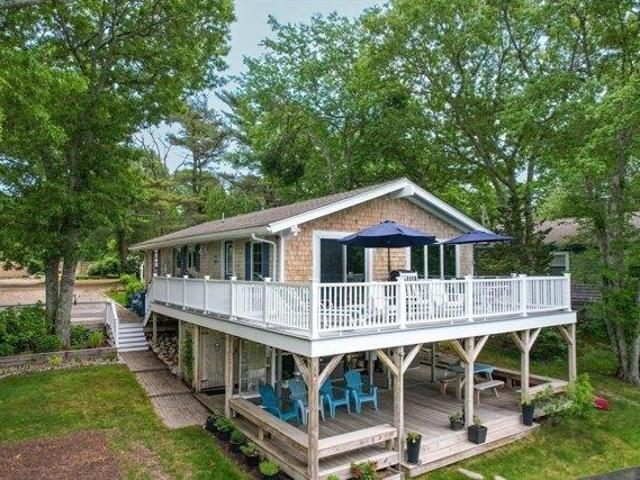 house with 3 bedroom, Falmouth MA ES103663367