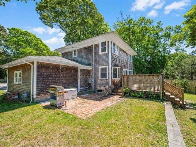 house with 3 bedroom, Falmouth MA ES103886842