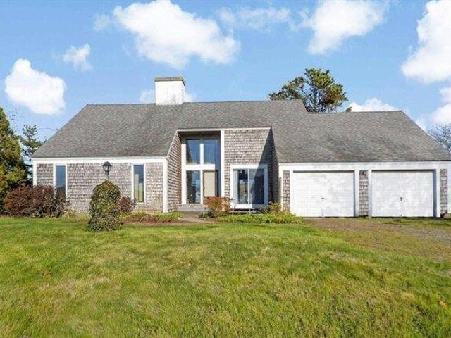 house with 3 bedroom, Falmouth MA ES103807811