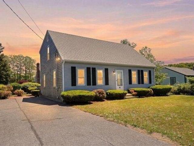 house with 3 bedroom, Falmouth MA ES104077789