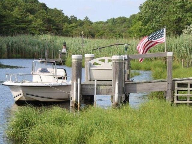 house with 3 bedroom, Falmouth MA ES104264965