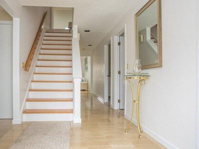 house with 3 bedroom, Falmouth MA ES104478437