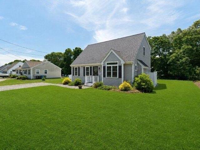 house with 3 bedroom, Falmouth MA ES104514947