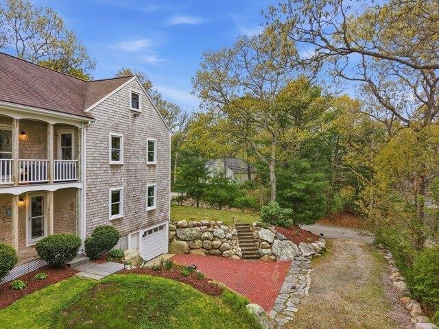 house with 3 bedroom, Falmouth MA ES104852232