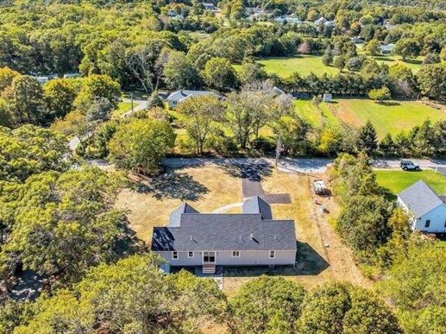 house with 3 bedroom, Falmouth MA ES105094811