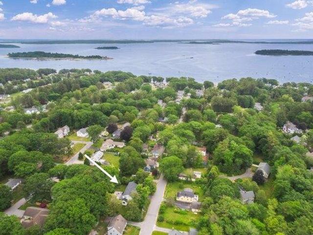 house with 3 bedroom, Falmouth ME DS102822723