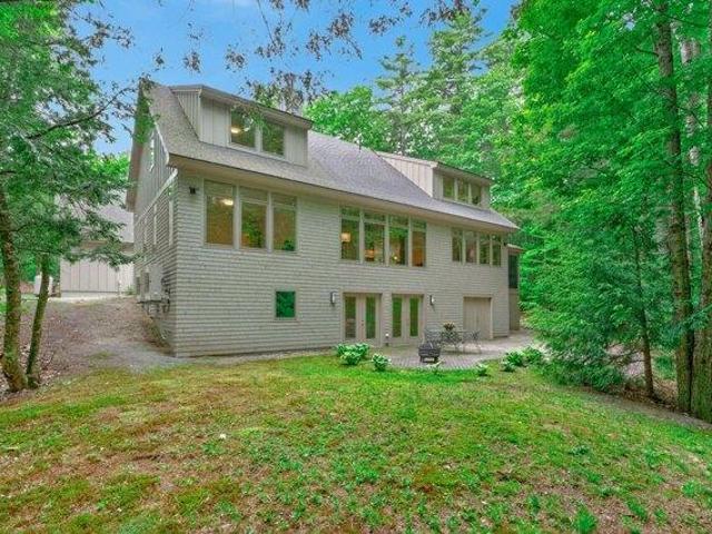 house with 3 bedroom, Falmouth ME ES103250699