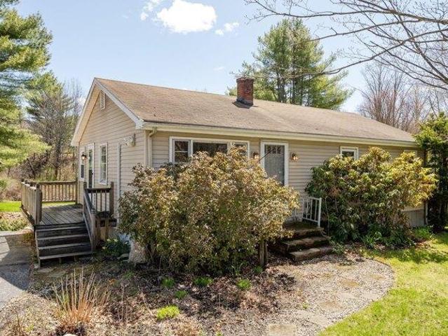 house with 3 bedroom, Falmouth ME ES103927719
