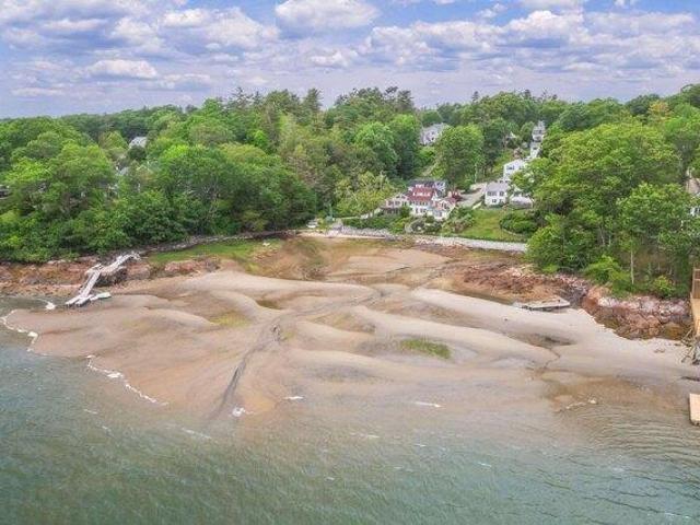 house with 3 bedroom, Falmouth ME ES104078149
