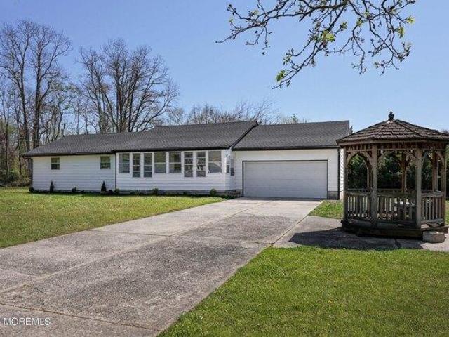 house with 3 bedroom, Farmingdale NJ DLS101897529