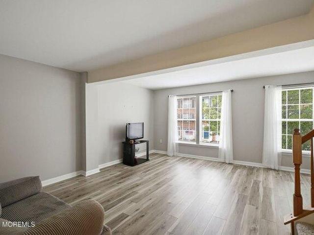 house with 3 bedroom, Farmingdale NJ ES105193382