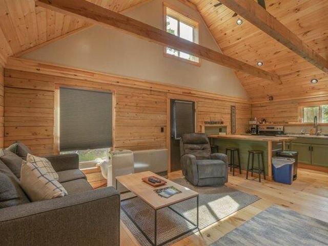 house with 3 bedroom, Farmington ME DS104407246