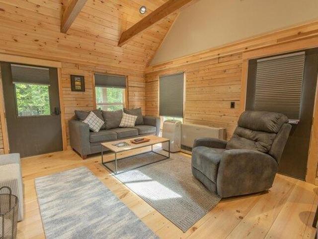 house with 3 bedroom, Farmington ME ES104116202