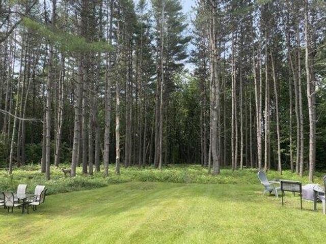 house with 3 bedroom, Farmington ME ES104831411