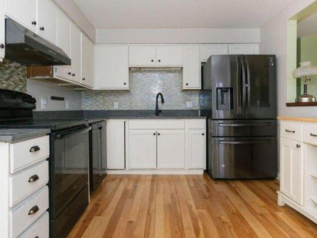 house with 3 bedroom, Farmington ME ES102826014