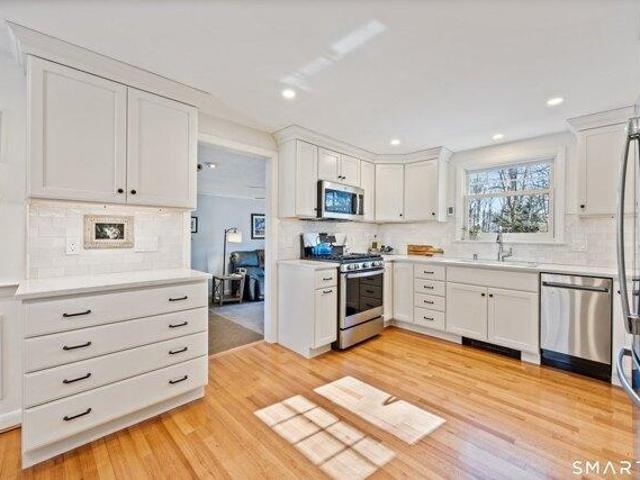 house with 3 bedroom, Farmington CT DLS101781696