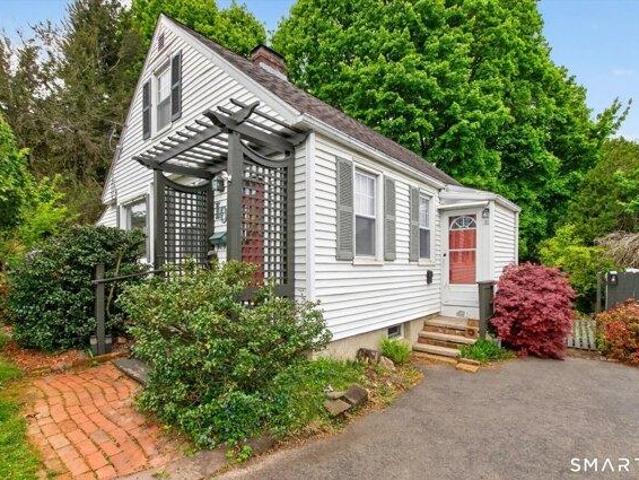 house with 3 bedroom, Farmington CT DS102565136