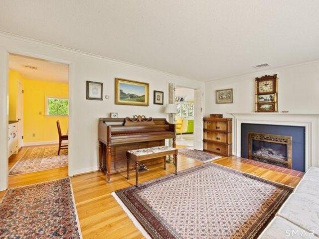 house with 3 bedroom, Farmington CT ES104237364