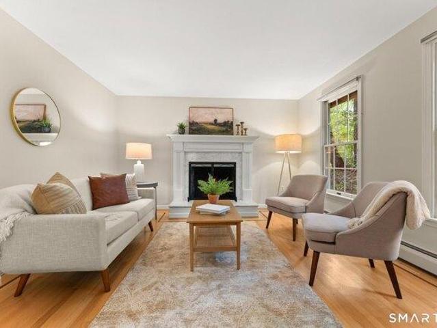 house with 3 bedroom, Farmington CT ES104233469