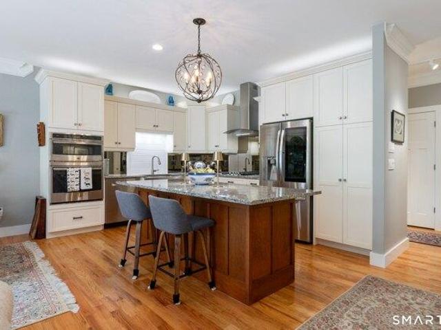 house with 3 bedroom, Farmington CT ES105176012