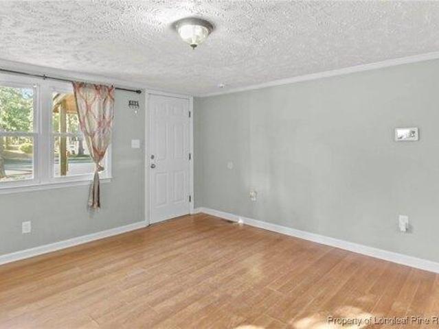 house with 3 bedroom, Fayetteville NC DLS89536550