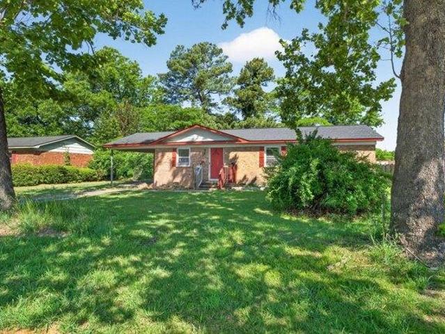 house with 3 bedroom, Fayetteville NC ES104901514