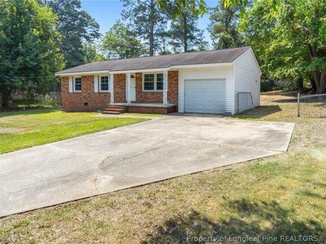 house with 3 bedroom, Fayetteville NC ES104901638