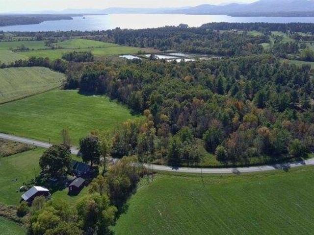 house with 3 bedroom, Ferrisburgh VT ES103965850