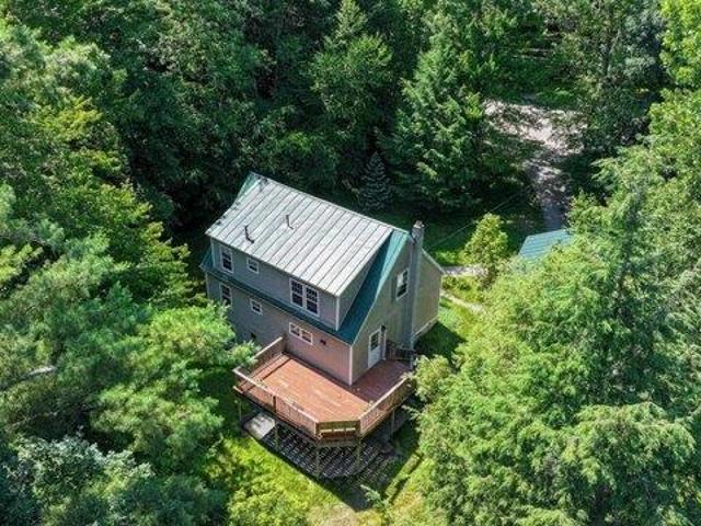 house with 3 bedroom, Ferrisburgh VT ES105122657