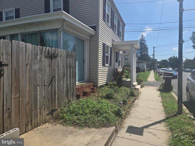 house with 3 bedroom, Fieldsboro NJ ES105202942