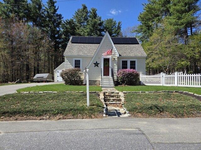 house with 3 bedroom, Fitchburg MA DLS102584864