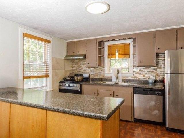 house with 3 bedroom, Fitchburg MA DS103444649