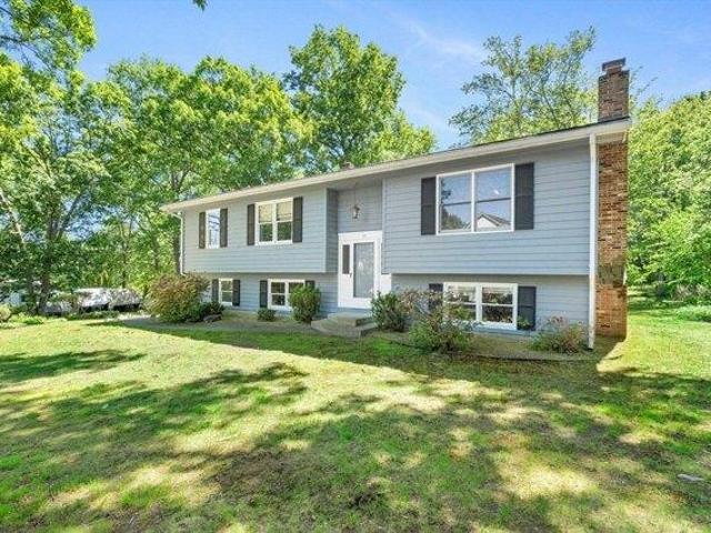 house with 3 bedroom, Fitchburg MA DS103498863